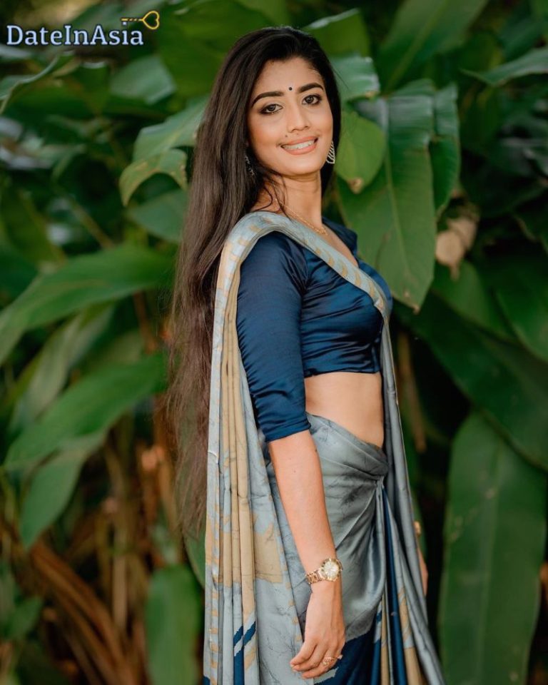 Dating a Sri Lankan Woman: Everything You Should Know